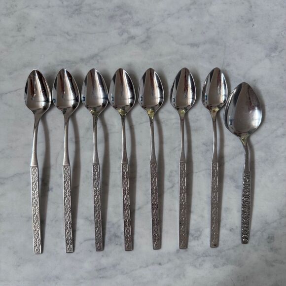 Oneida | Dining | Oneida 7 Distinction Deluxe Stainless Hh Capri Iced ...